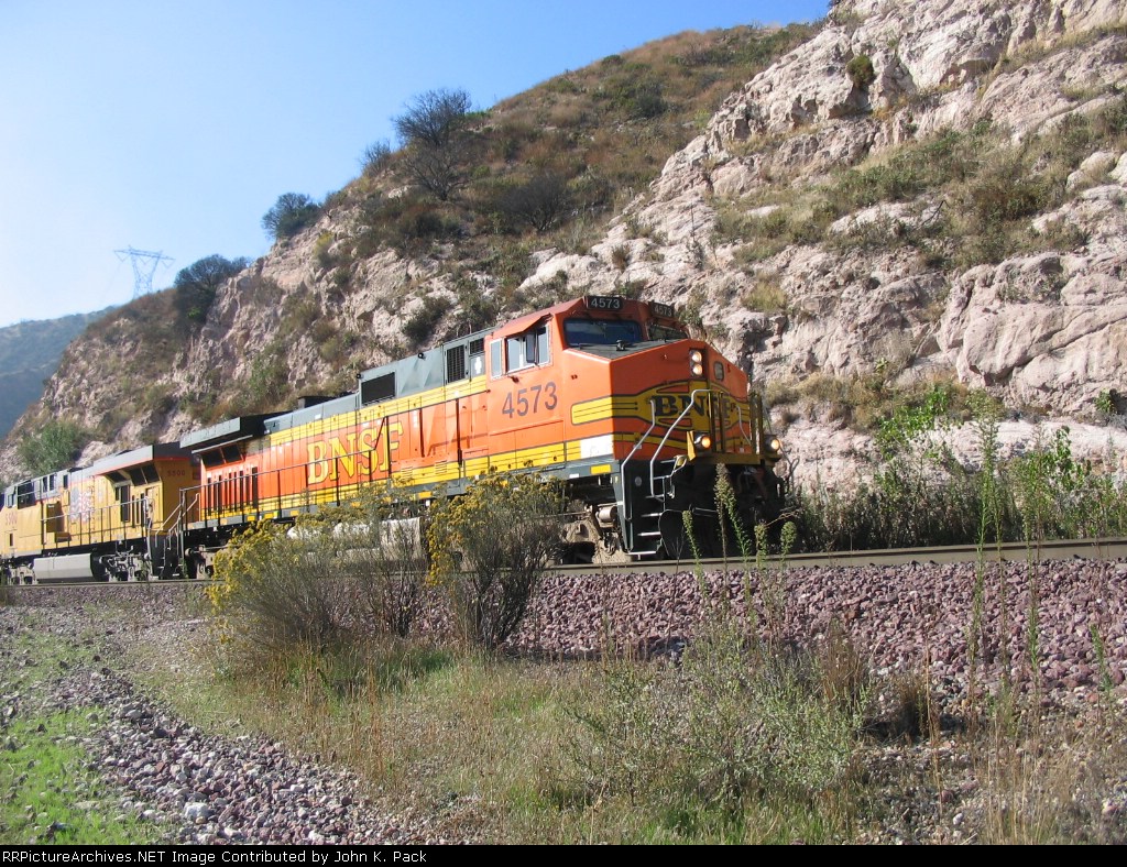 BNSF 4573